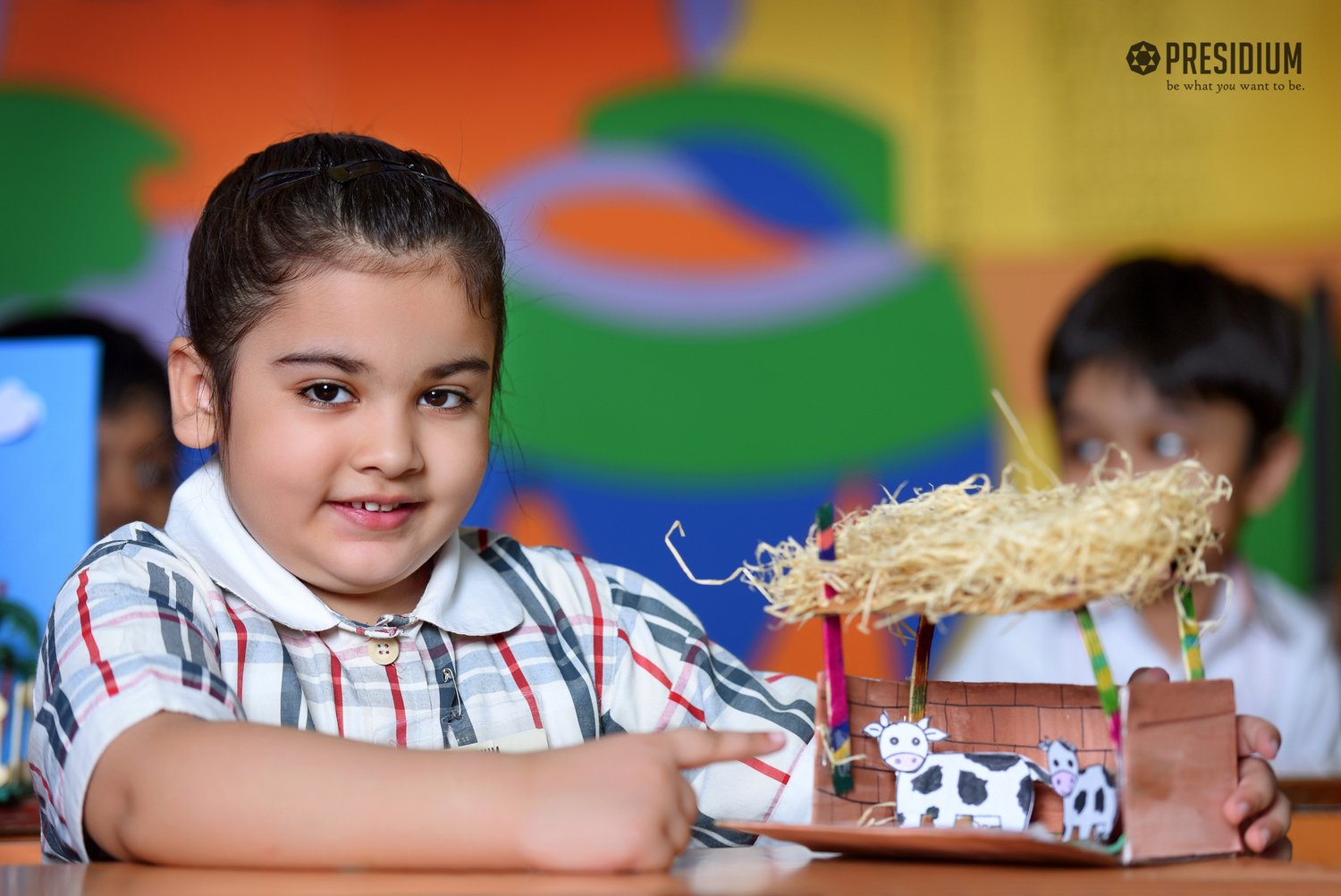 STUDENTS LEARN ABOUT THE SHELTER OF ANIMALS