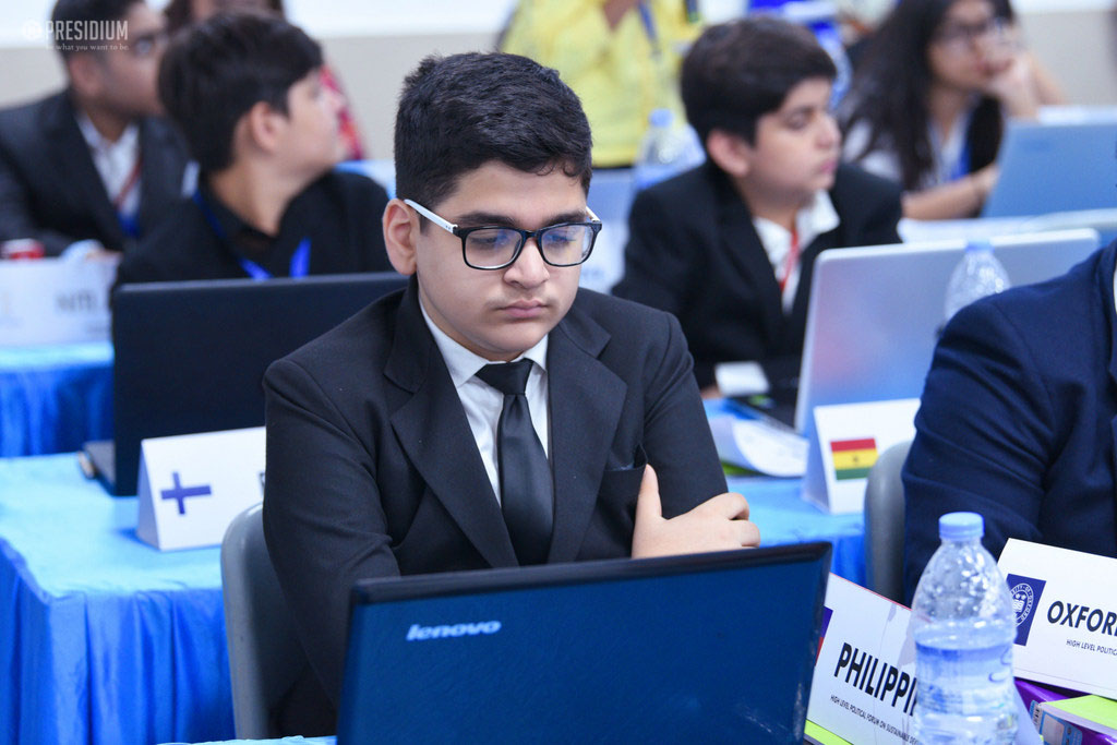 FUTURE FLAG BEARERS DELIBERATE AT PMUN 2018